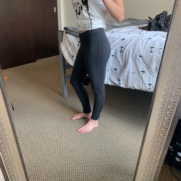 June & Daisy | Pants & Jumpsuits | June Daisy Leggings | Poshmark